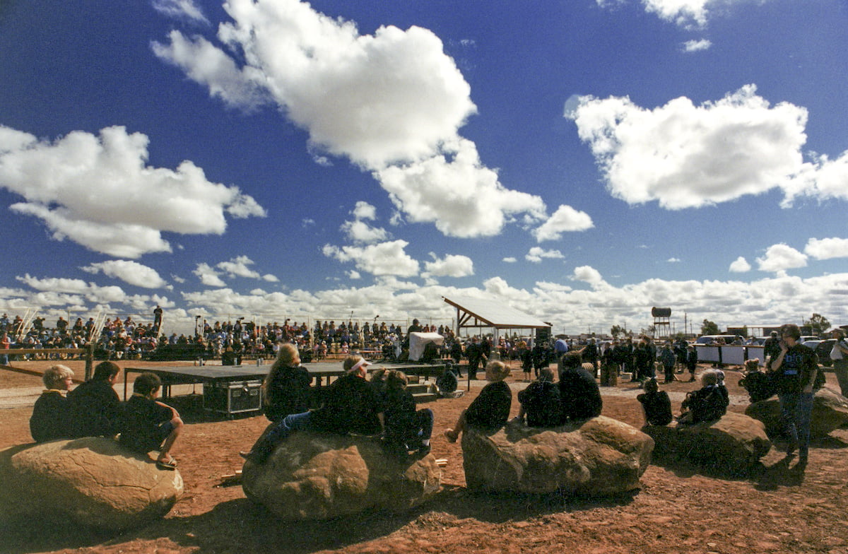 The Musical Fence in Winton - Graeme Leak